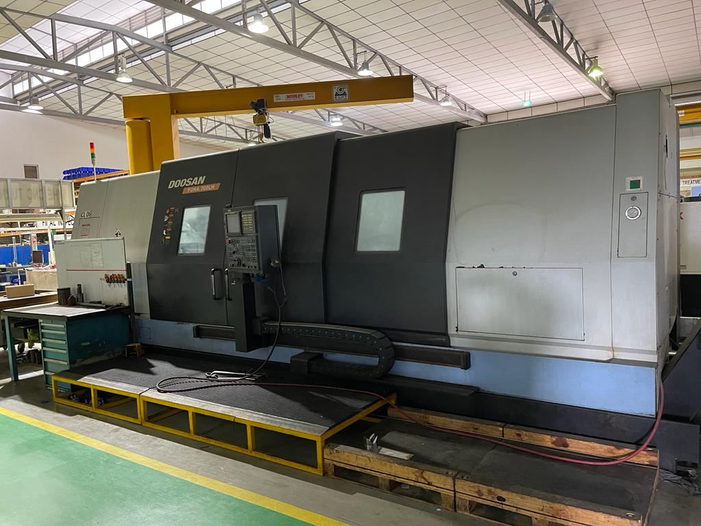 CNC LATHE DOOSAN DOOSAN PUMA 700 LM