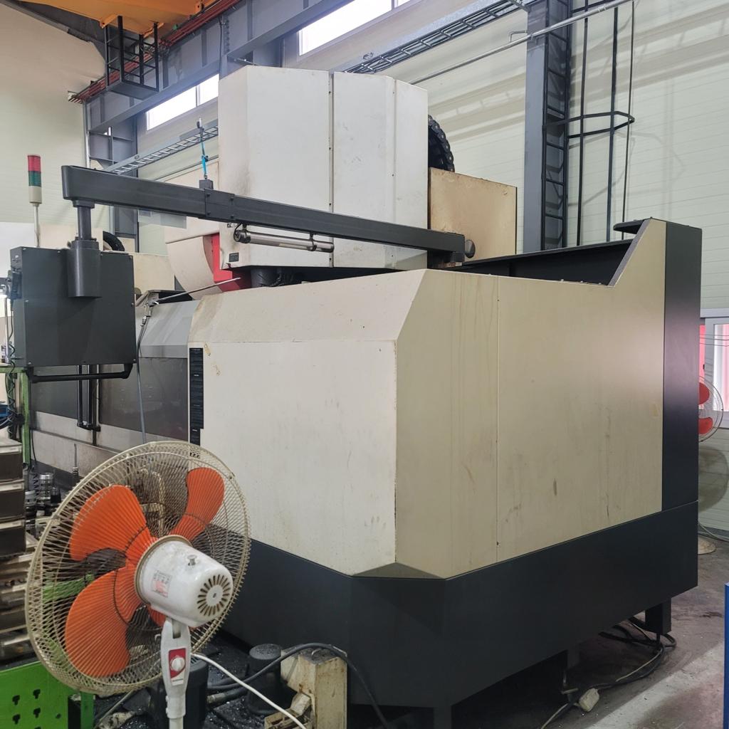 VMC can get cheap price for quick clearance HWACHEON Sirius 850